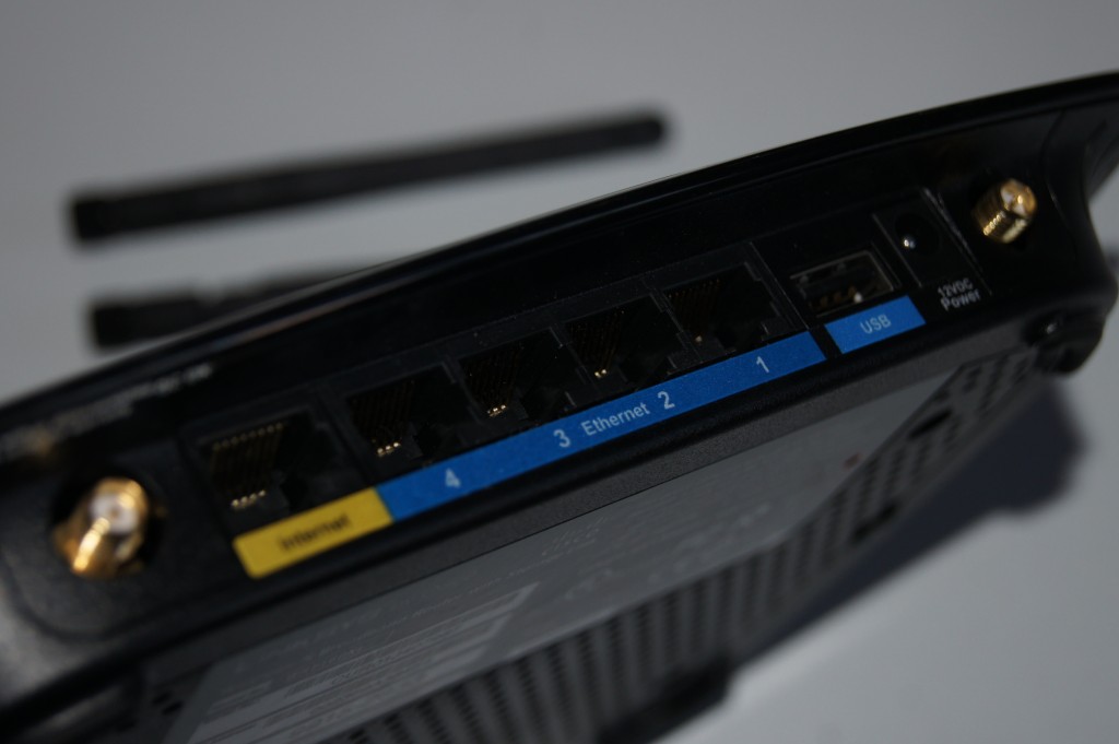 WRT160NL – router, którego używam w domu